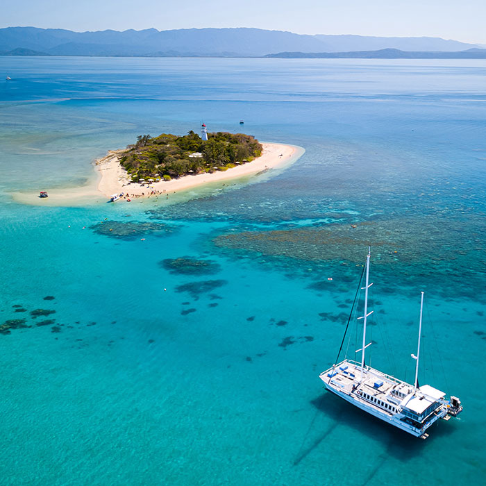 Wavedancer Port Douglas - Low Isles - Book Online - Instant Confirmations